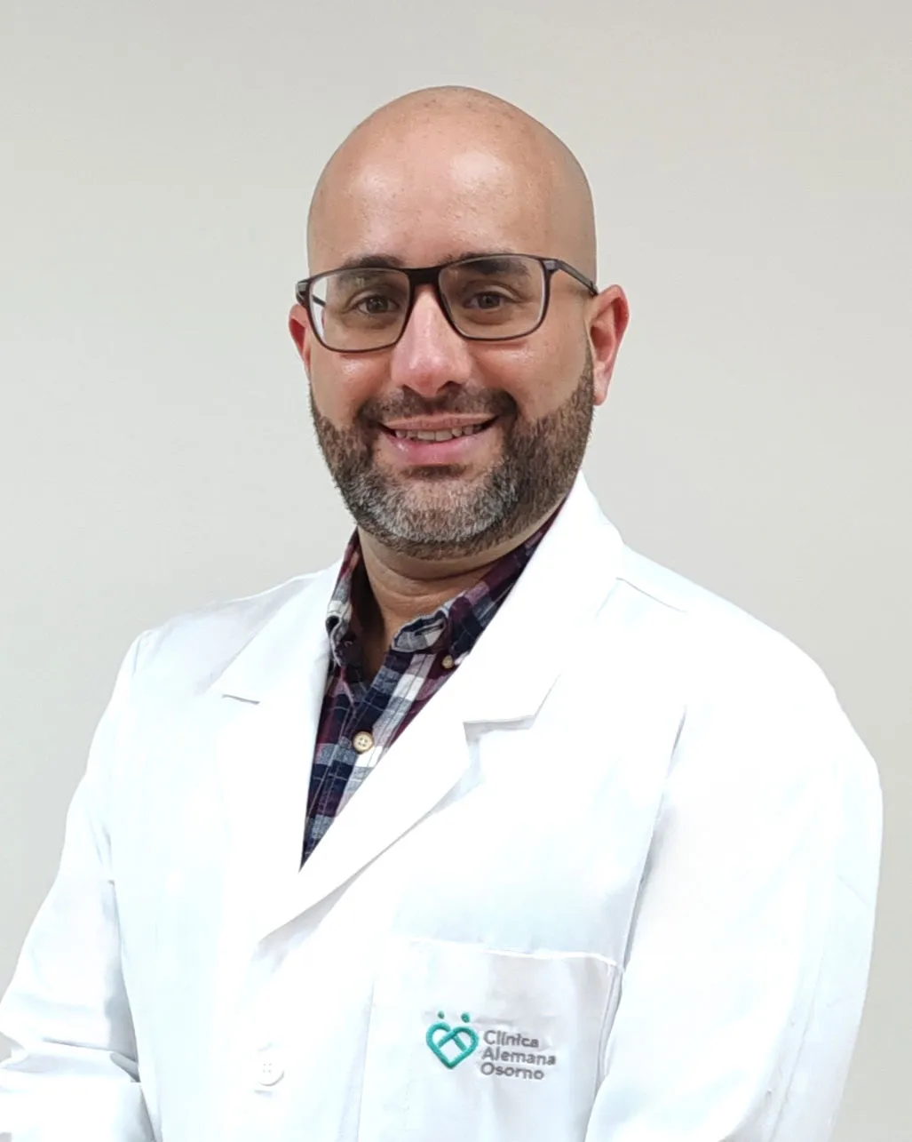 Dr. Fernando Jose Coutinho Aguilera | Clínica Alemana Osorno